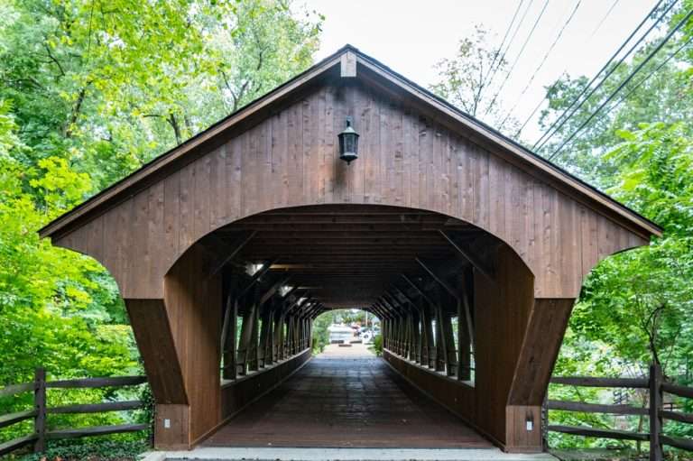 What's Living in Olmsted Falls Like?🌳 | Everything to Know Before ...